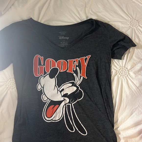 Disney | Tops | Goofy Disney Tee | Poshmark